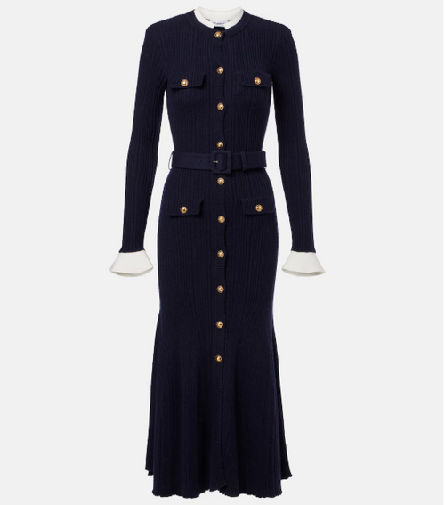 A fashion boutique serving Lake Forest and Chicago's North Shore.